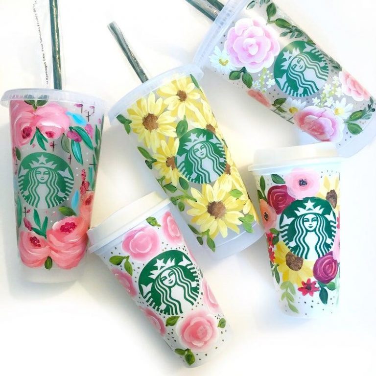 Gifts for Starbucks Lovers: 12 Present Ideas for Coffee Connoisseurs